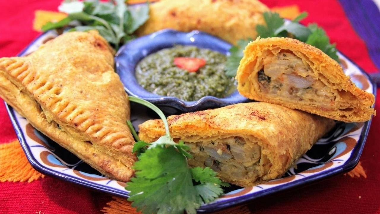 Sunrise Vegetable Curry Samosas: A Vegan Indian Recipe for any meal